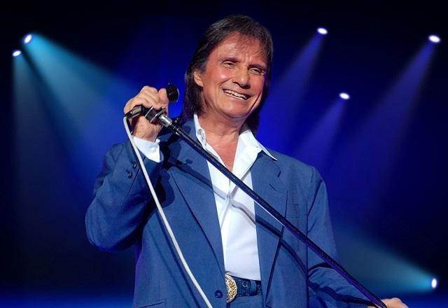 Como Roberto Carlos perdeu parte da perna?